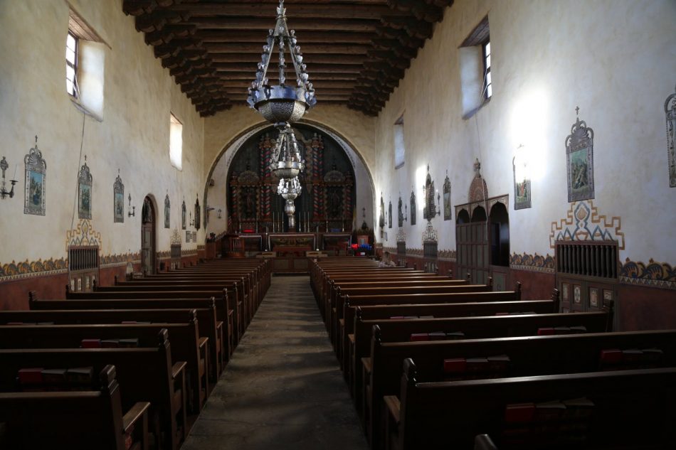 Guides - Santa Barbara, CA - San Ysidro - Dave's Travel Corner