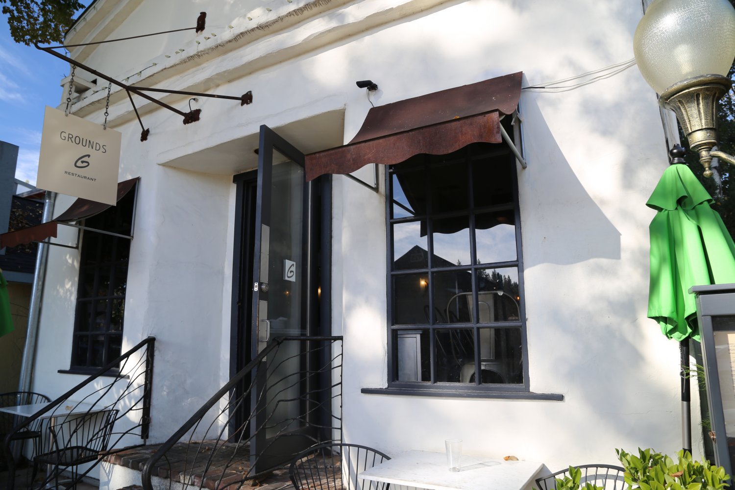 Guides - Gold Country, CA - Restaurants - Dave's Travel Corner