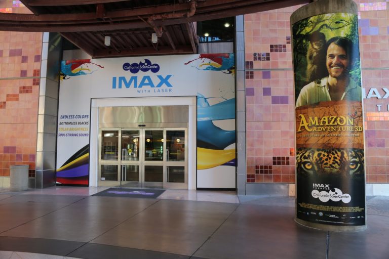 Guides - Los Angeles, CA - Exposition Park - Dave's Travel Corner