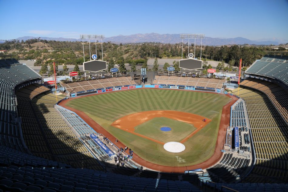 Guides - Los Angeles, CA - LA Stadiums - Dave's Travel Corner