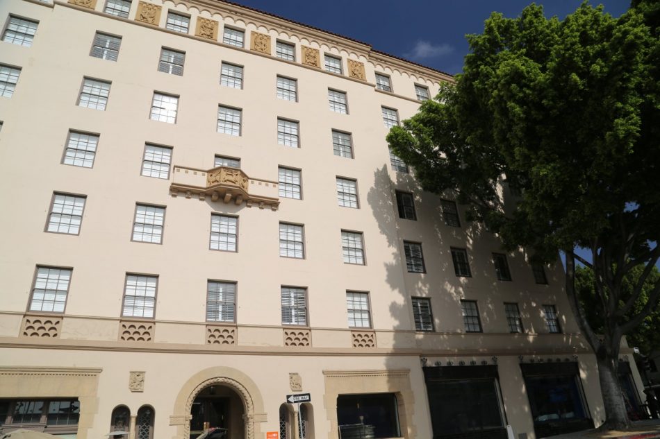 Guides - Los Angeles, CA - Pasadena - Dave's Travel Corner