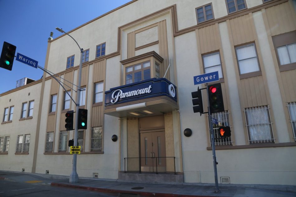 Guides - Los Angeles, CA - Studio Tours - Dave's Travel Corner