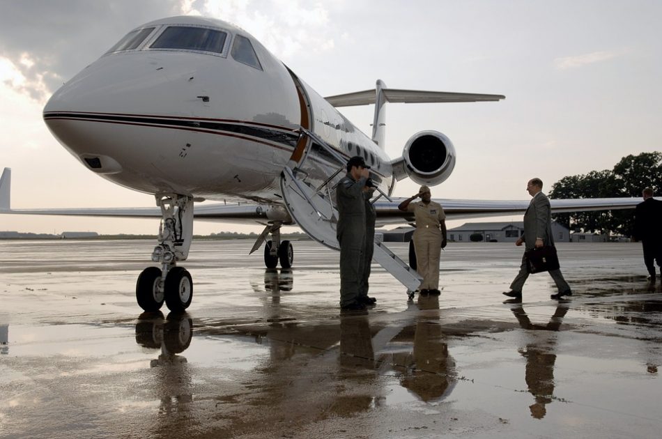 What You Should Know About Flying Private - Dave's Travel Corner