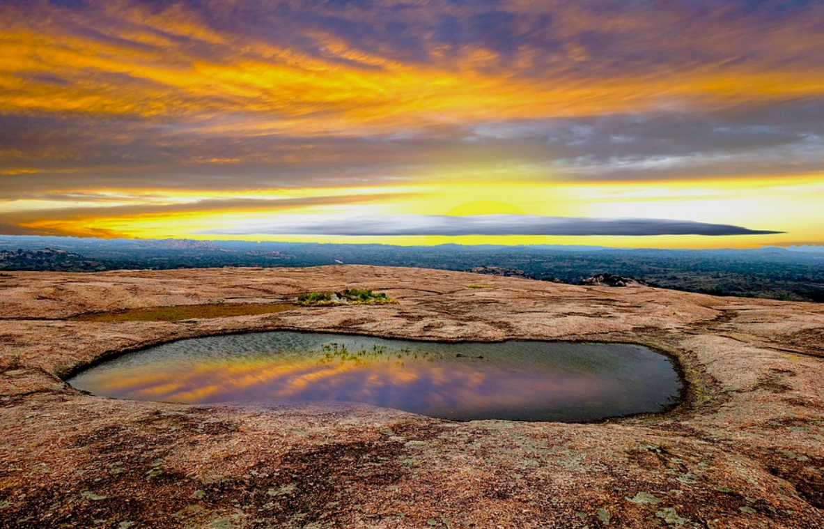 ENCHANTED ROCK Climbing a geologic marvel in the heart of Texas Hill ...