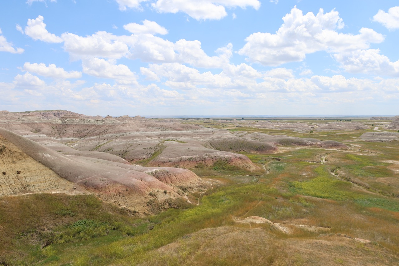 Top 6 Must-Visit Spots In Badlands National Park - Dave's Travel Corner